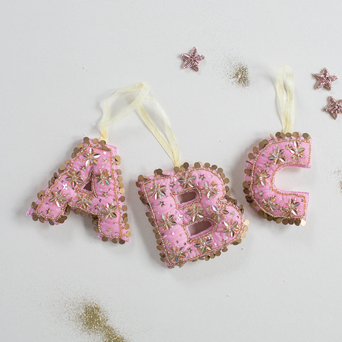 A-Z Handmade Velvet Letters, Ornament – Skippy Cotton